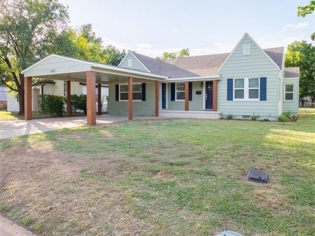 1127 NW Maple Ave, Lawton, OK 73507