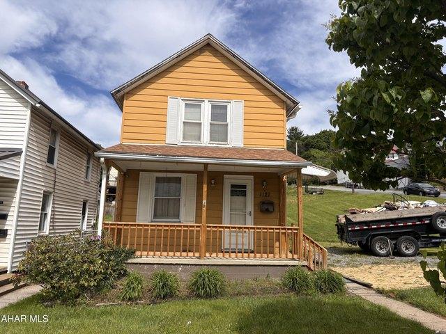 1127 N 4th Ave, Altoona, PA 16601