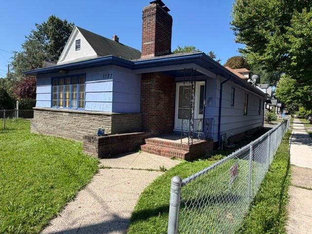 1127 N Goodman Street