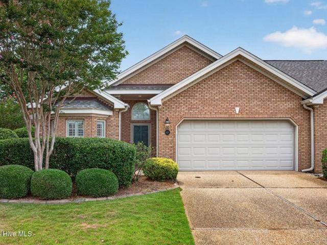 1127 Avebury Ct, Leland, NC 28479
