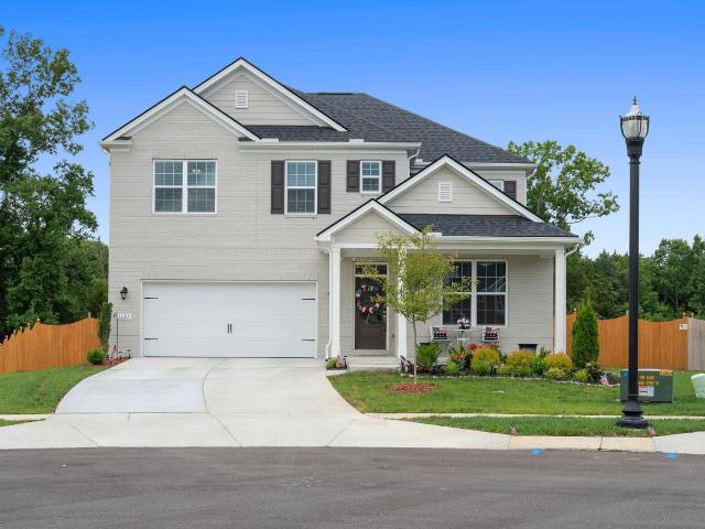 1127 Aster Pl
