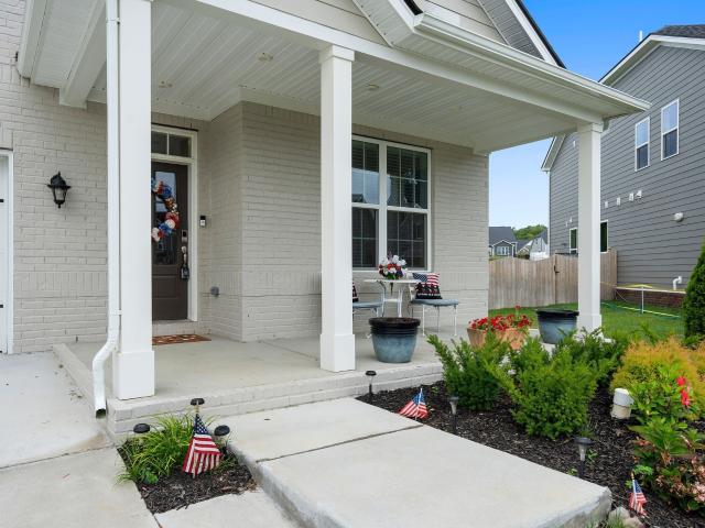 1127 Aster Pl