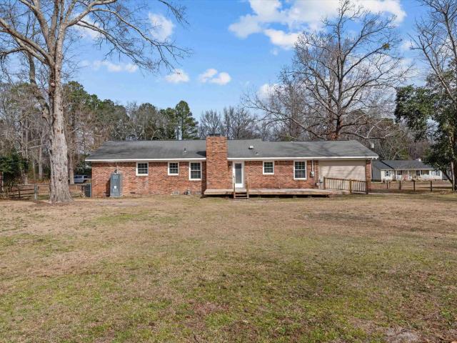 1127 Bayview Drive