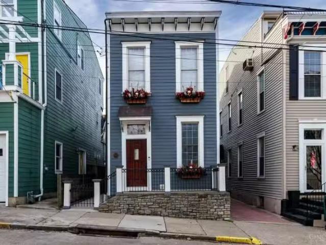 1127 Belvedere Street, Cincinnati, OH 45202