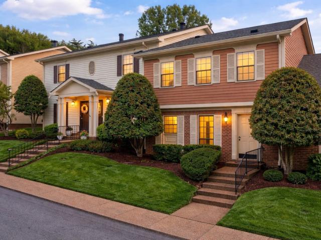 1127 Brentwood Pointe # 1127