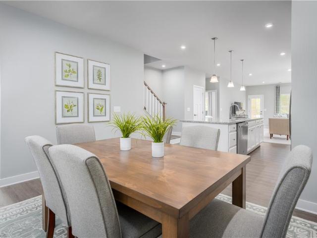 1127 Breakwater TRL