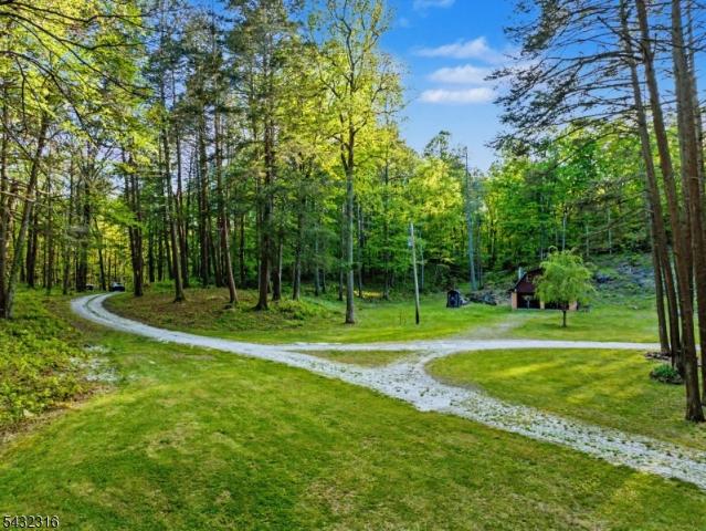 1127 Dark Moon Rd