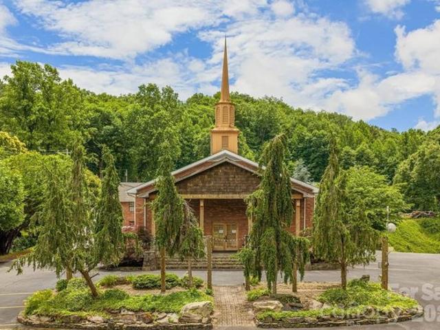 1127 Franklin Grove Church Rd, Bryson City, NC 28713