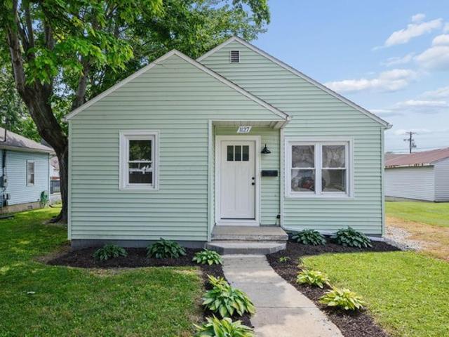 1127 Grace St, Washington Court House, OH 43160