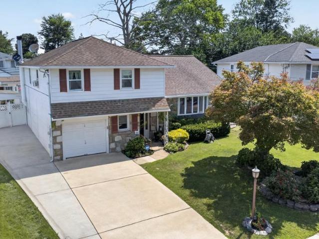 1127 Hower Lane