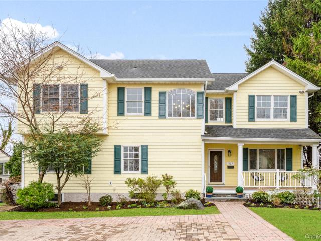 1127 Jensen Ave, Mamaroneck, NY 10543 | MLS #975071