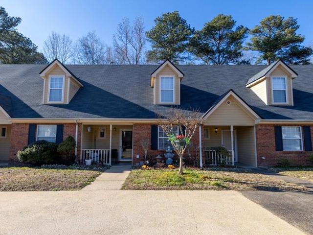 1127 Lenny Ln, Chattanooga, TN 37421