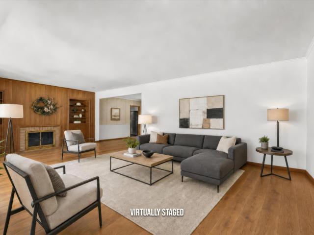 1127 Lincoln Blvd