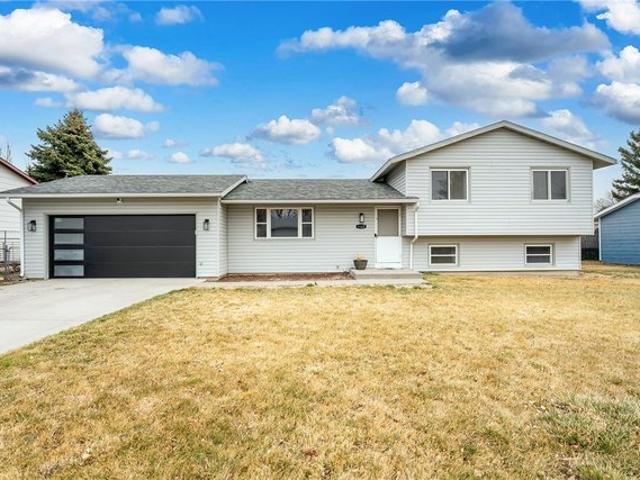 1127 Patriot St, Billings, MT 59105