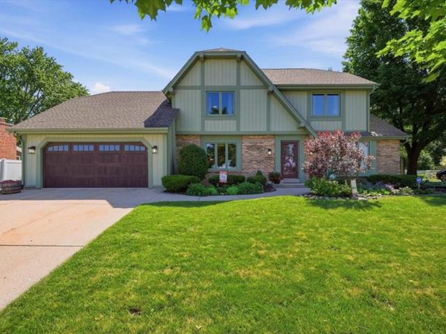 1127 Tenny Ave, Waukesha, WI 53186