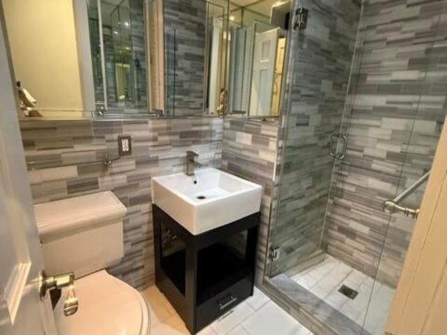 #1127 Updated 2 bed/1 bath apartment in Morningsid