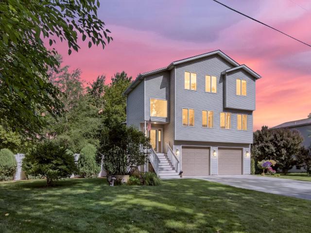 11280 3rd Ave