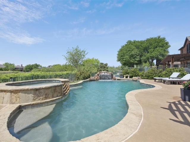 11281 Balcones Dr, Frisco, TX 75033 | MLS #21276