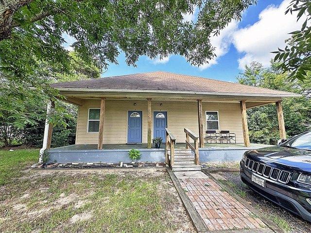 11281 Moss St, Brownsboro, TX 75756