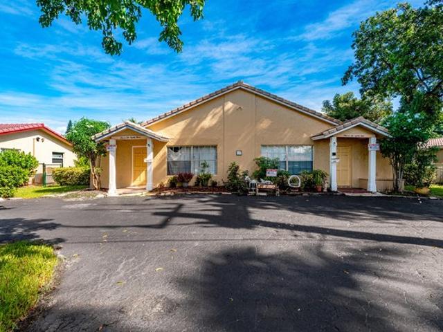 11281 NW 39th St, Coral Springs, FL 33065