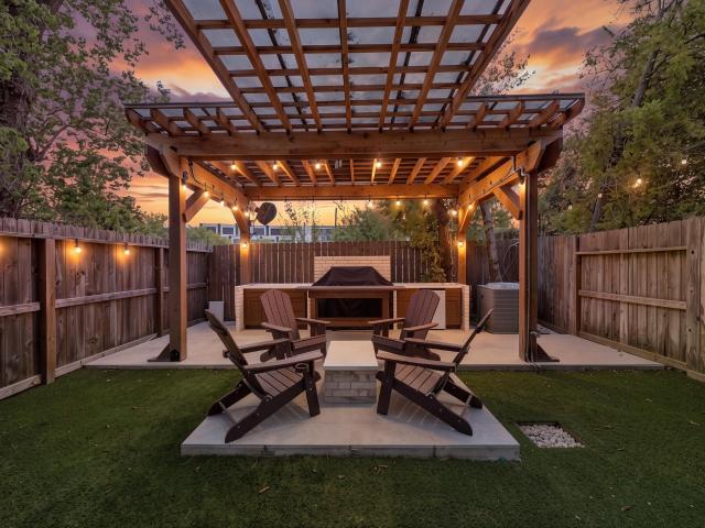 1128 Malone Street
