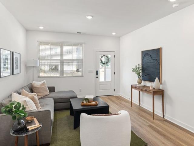 1128 Marlowe Lndg, Nashville, TN 37207
