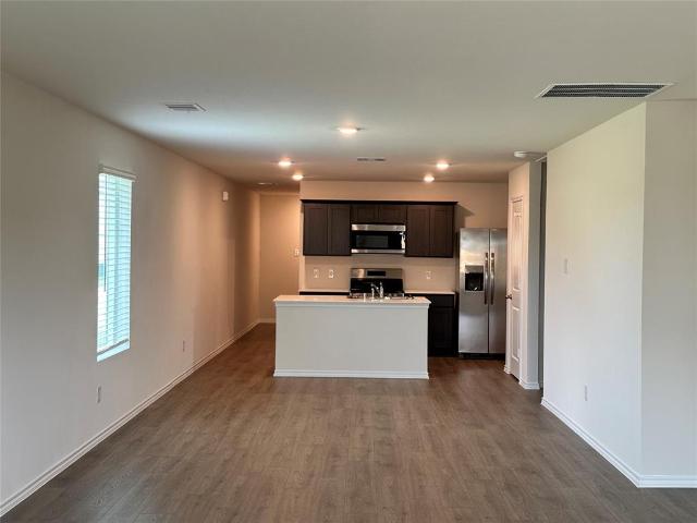 1128 Northfield Drive