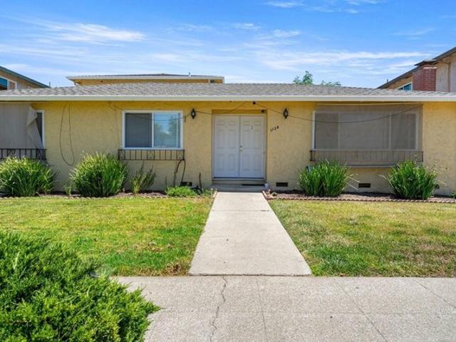 1128 Oakmont Dr, San Jose, CA 95117