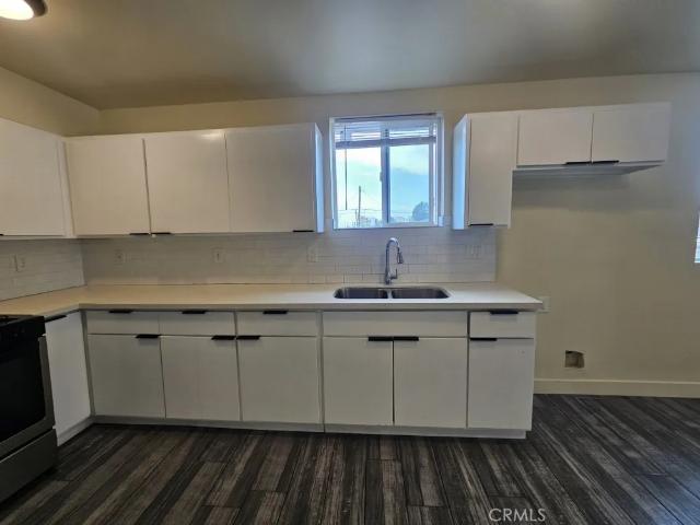 1128 E 28th St, Los Angeles, CA 90011 | MLS #PW25278