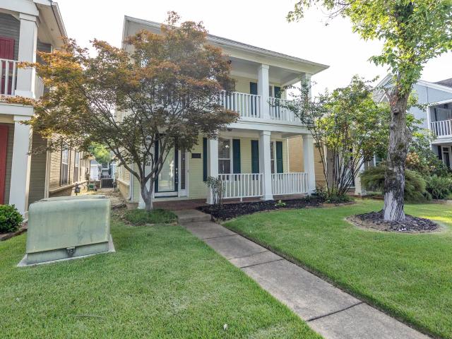 1128 e island pl