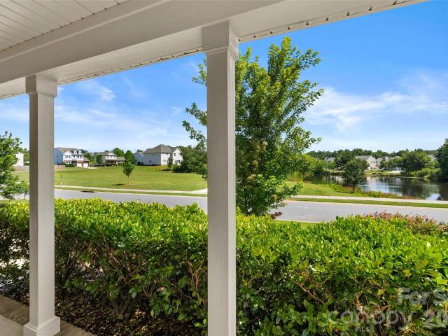 1128 Ellis Pond Drive