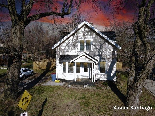 1128 Emerald Ave NE, Grand Rapids, MI 49503