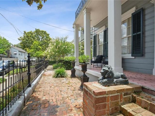 1128 FOURTH Street, New Orleans, US, LA