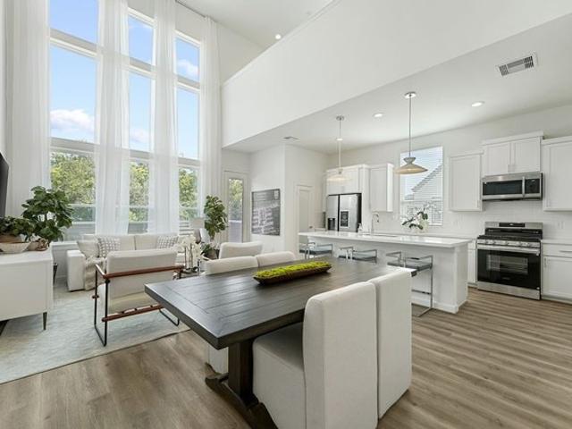 1128 Highland Row Ln, Houston, TX 77091