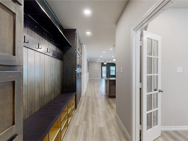 1128 Kennesaw Drive