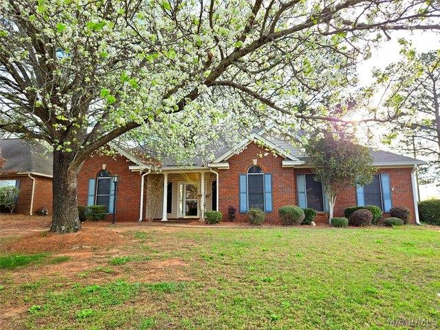 1128 Parkview Dr, Prattville, AL 36067