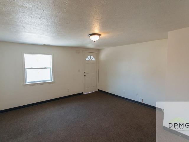 1128 Platt 2 Bedroom Apartment for Rent at 1128 Platt St, Lansing, MI 48910 River Point