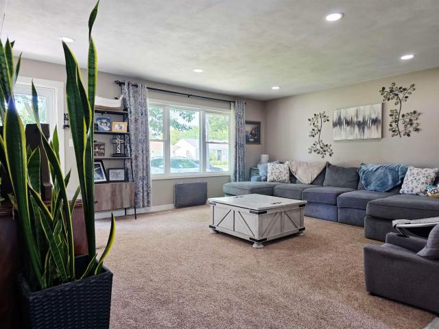 1128 Pleasant Lane