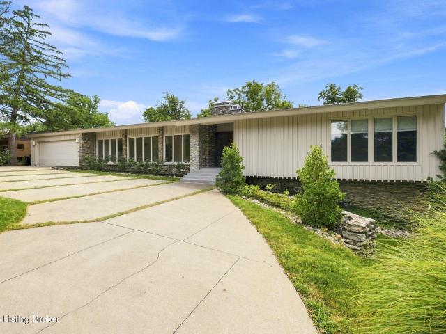 1128 Rostrevor Cir