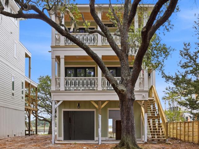 1128 S Seabreeze Road
