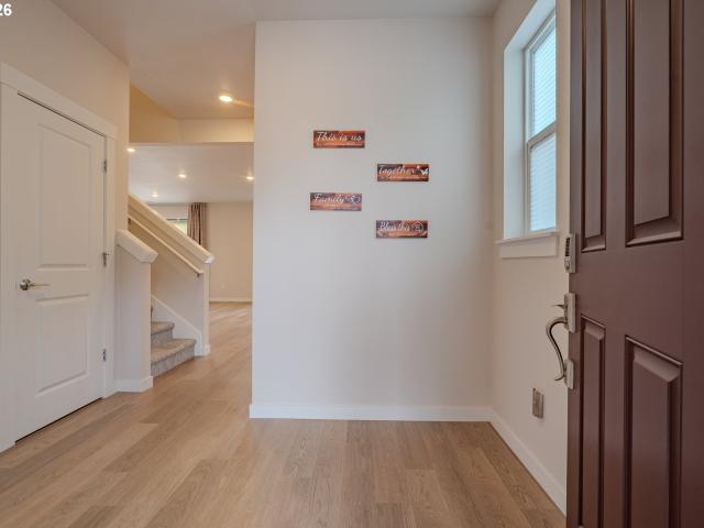 1128 SE 33RD ST
