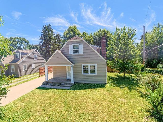 1128 Somerset Lane