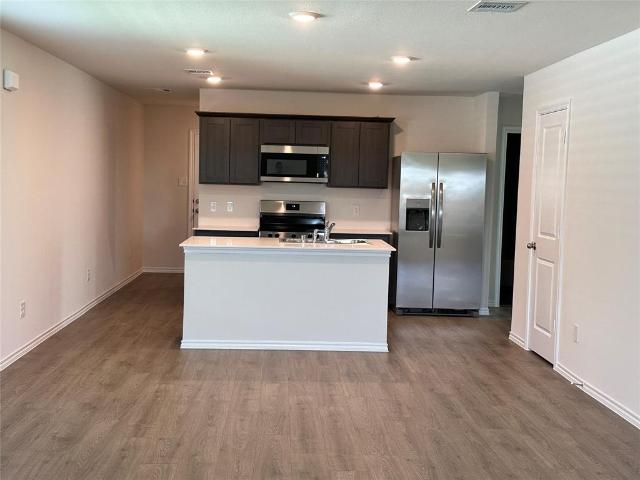 1128 Southfield Drive