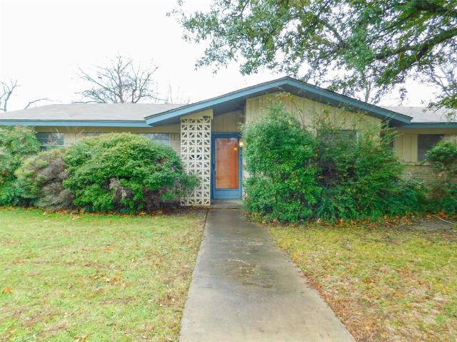 1128 Thomas St, Denton, TX 76201 | MLS #21222 | Compass