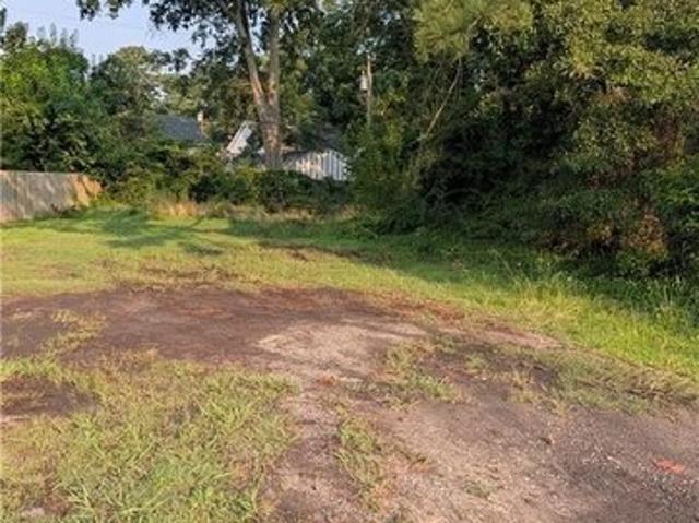 1128 Victory Blvd, Portsmouth, VA 23702