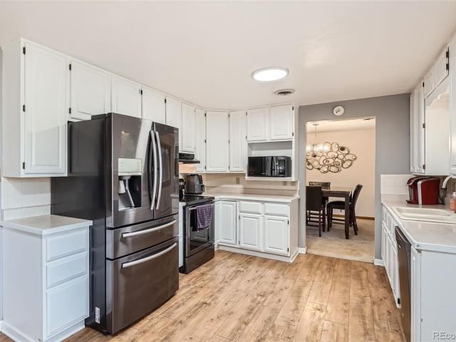 11290 W 77th Drive