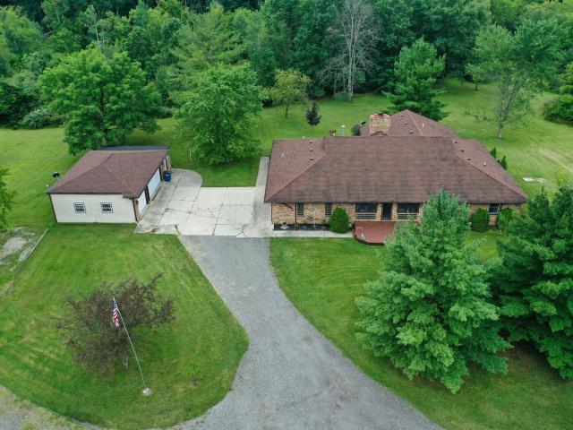 11290 Faussett Rd, Fenton, MI