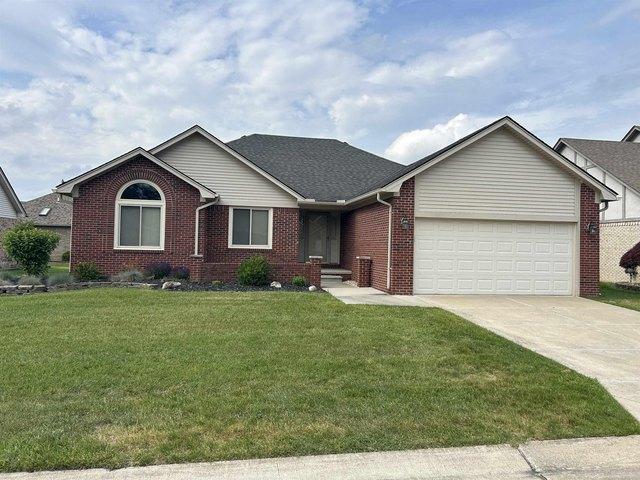 11297 Martha Dr, Warren, MI 48093