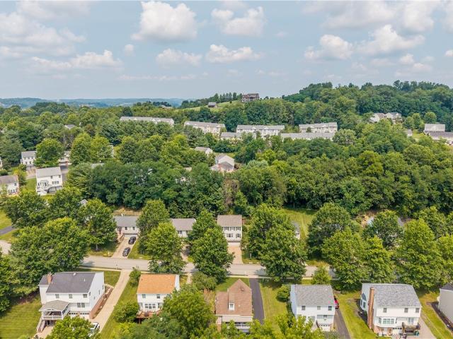 1129 Meadowbrook Drive