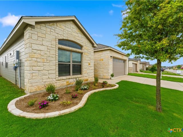 1129 Aurora Grove Bend